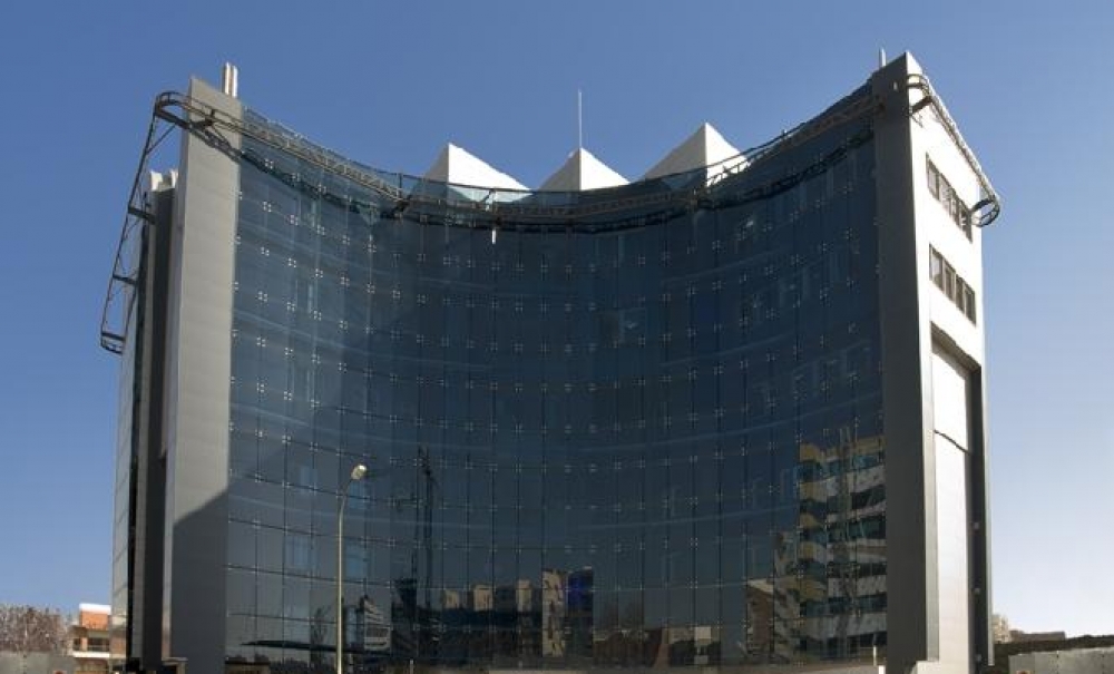 AXIS Property asesora el arrendamiento de más de 3.000m² de oficinas en ...